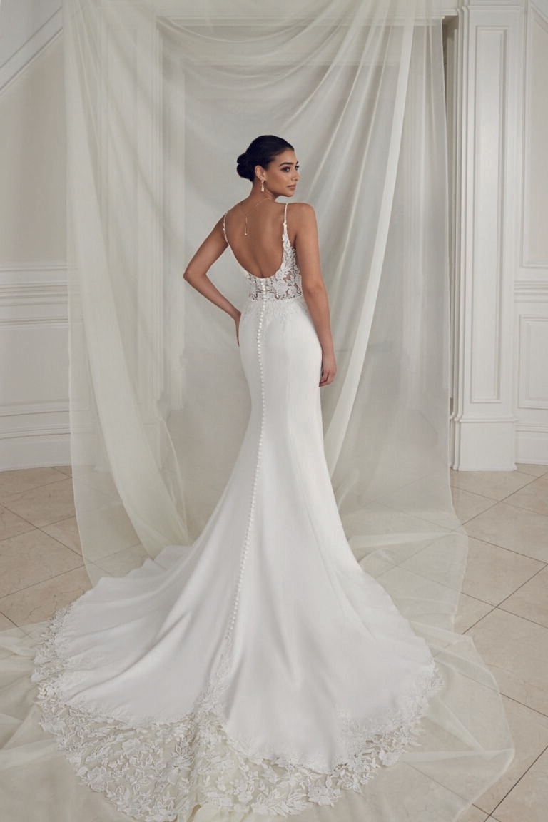 Sluikvallende trouwjurken | Unieke bruidsjurken bij de Bruidshoek